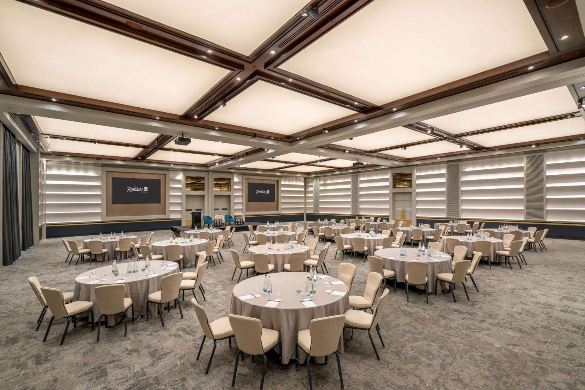 RADISSON BLU BUCHAREST HOTEL